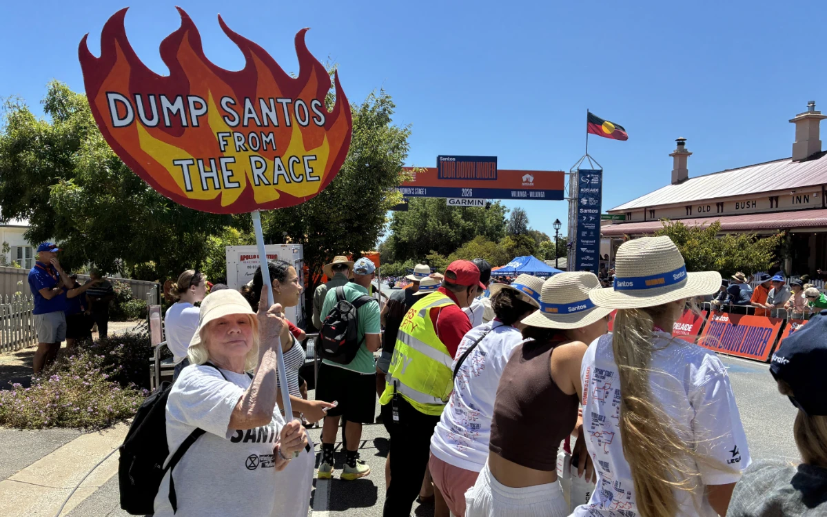 XRSA say: Love TDU, Dump Santos - News - Extinction Rebellion Australia